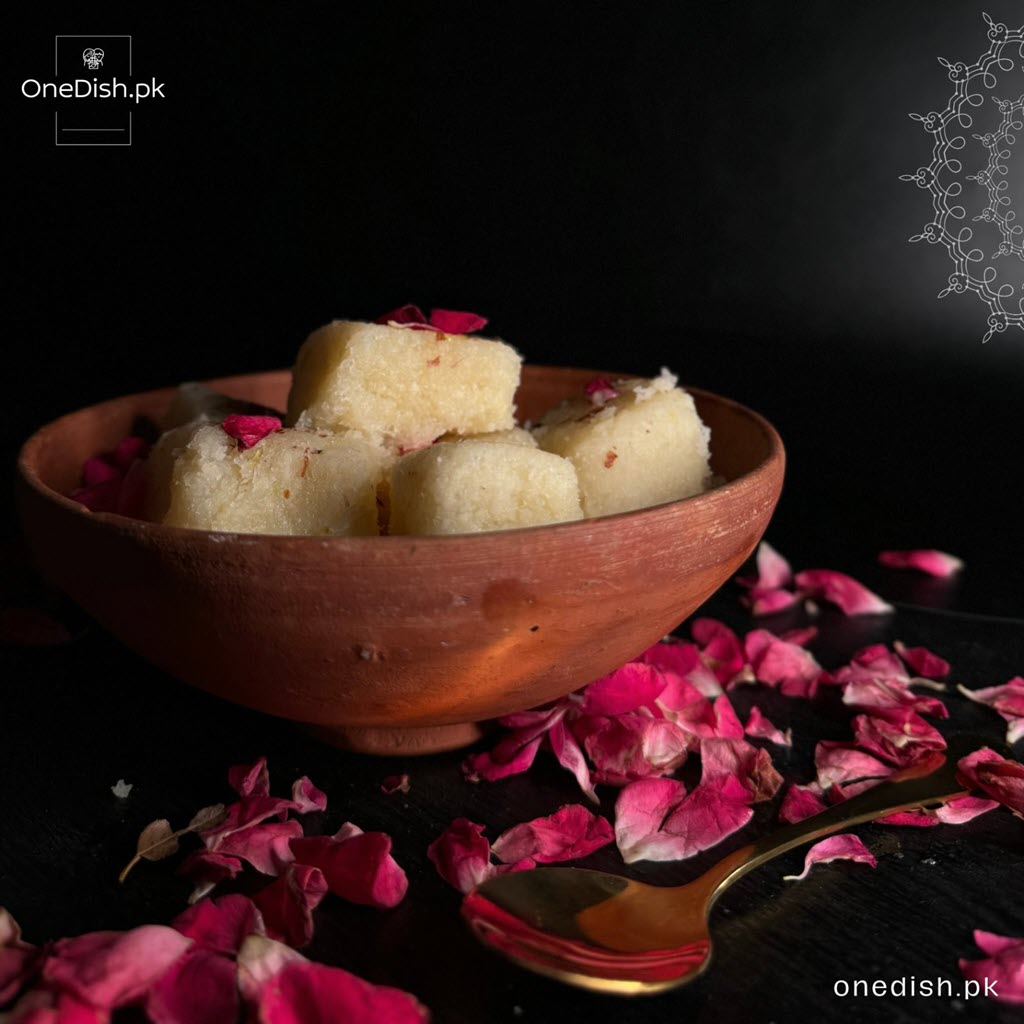 COCONUT Sweets (Large) 1kg – One Dish